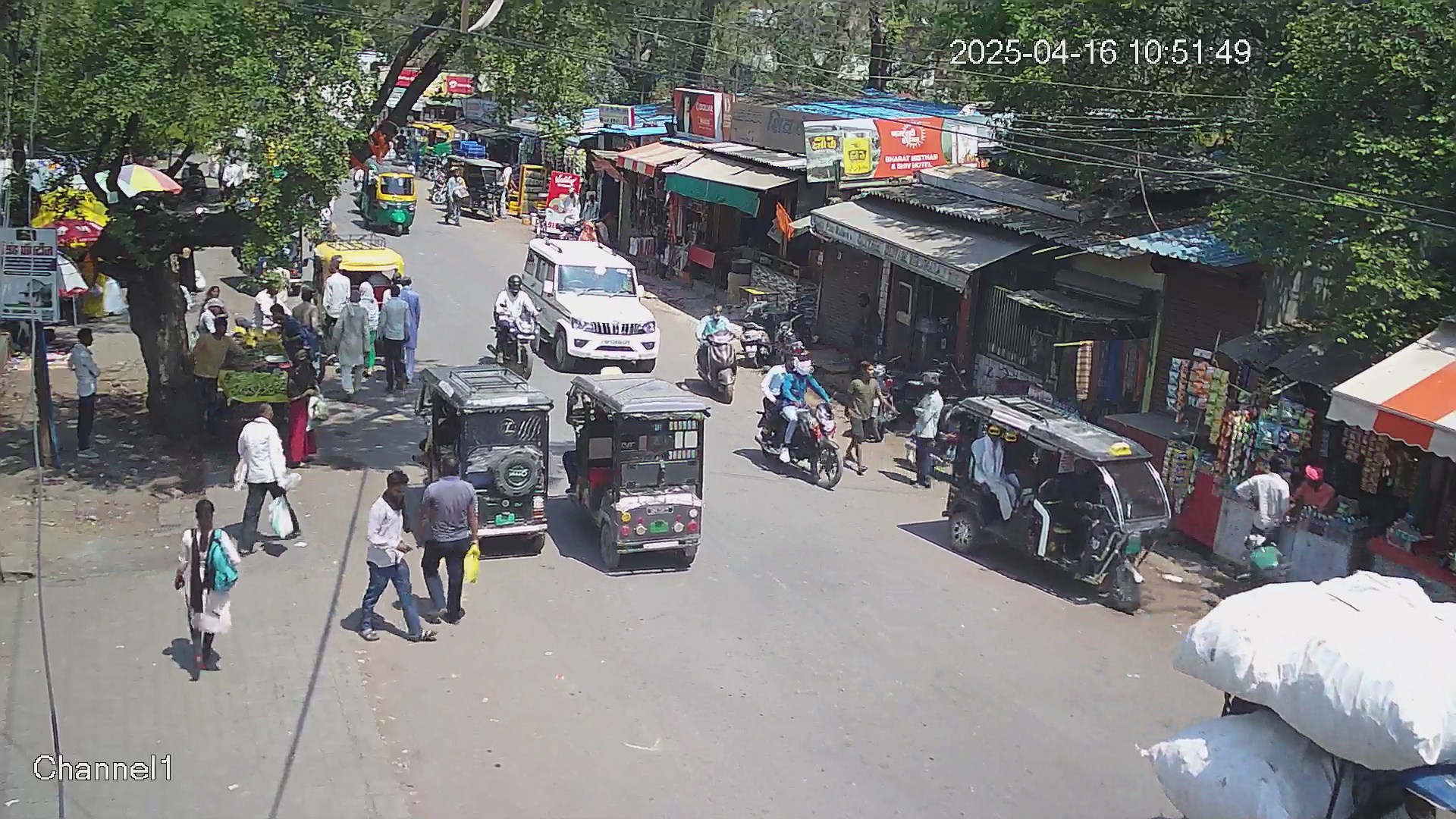 overloading detections Instance Segmentation Dataset by computer vision