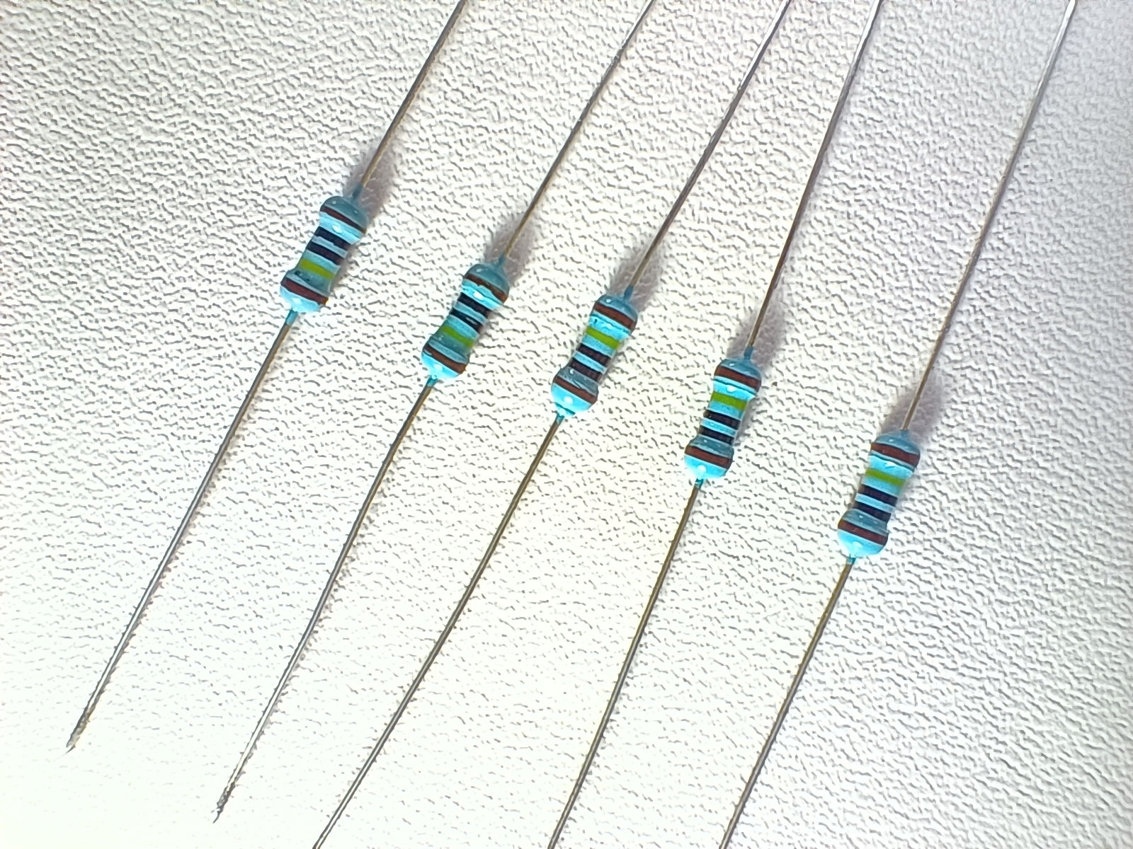 THT_Components Instance Segmentation Dataset and Pre-Trained Model by Kyle