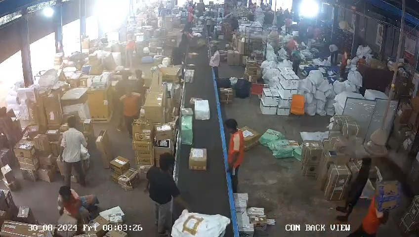 Parcel_Detection Object Detection Dataset and Pre-Trained Model by parceldetection