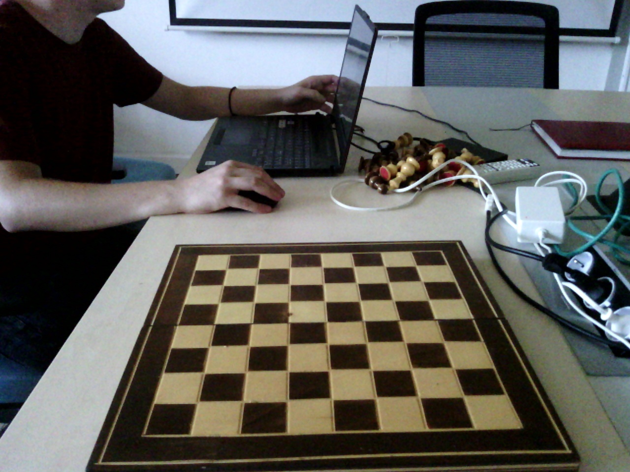 chess pieces Object Detection Model by acasa