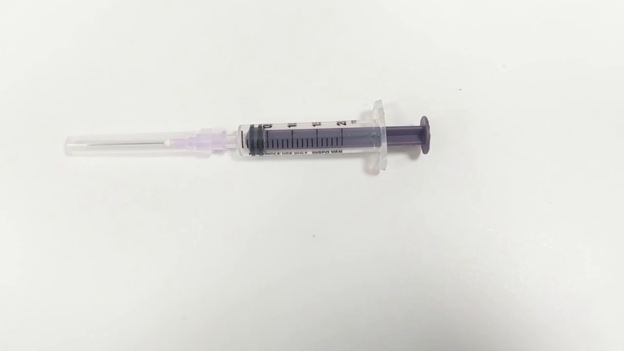 Syringe Object Detection Dataset by Vedant