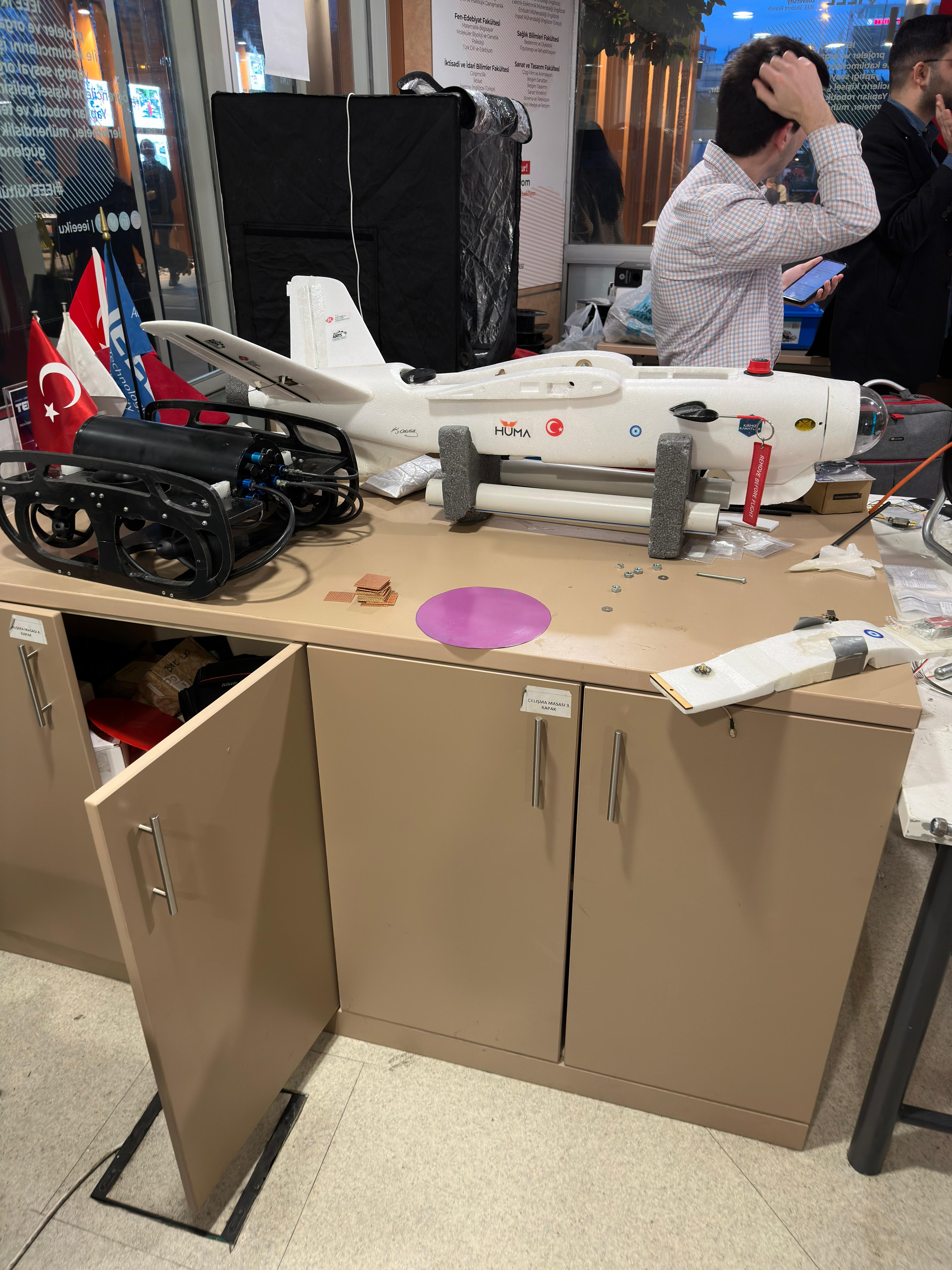 red-rectangle Object Detection Dataset by Something