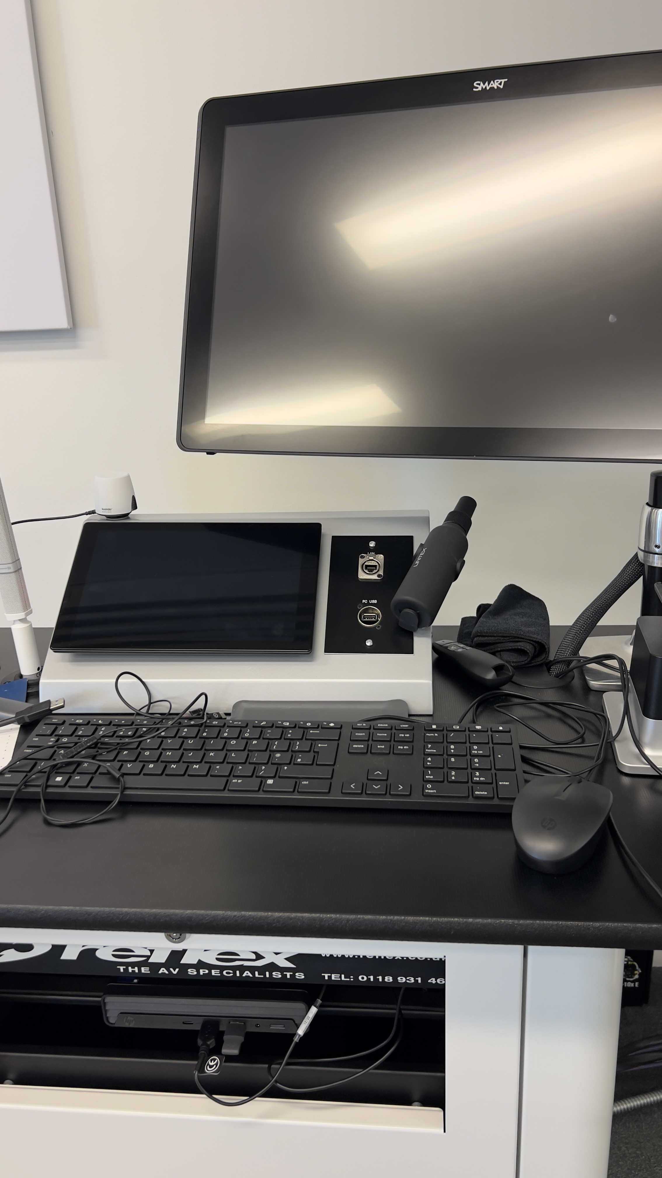 visguide-obstacles Object Detection Dataset and Pre-Trained Model by AI Ventures