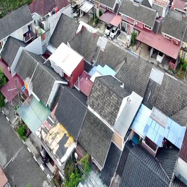 small object detection (small-object-detection-zwt7h) - Roboflow Universe