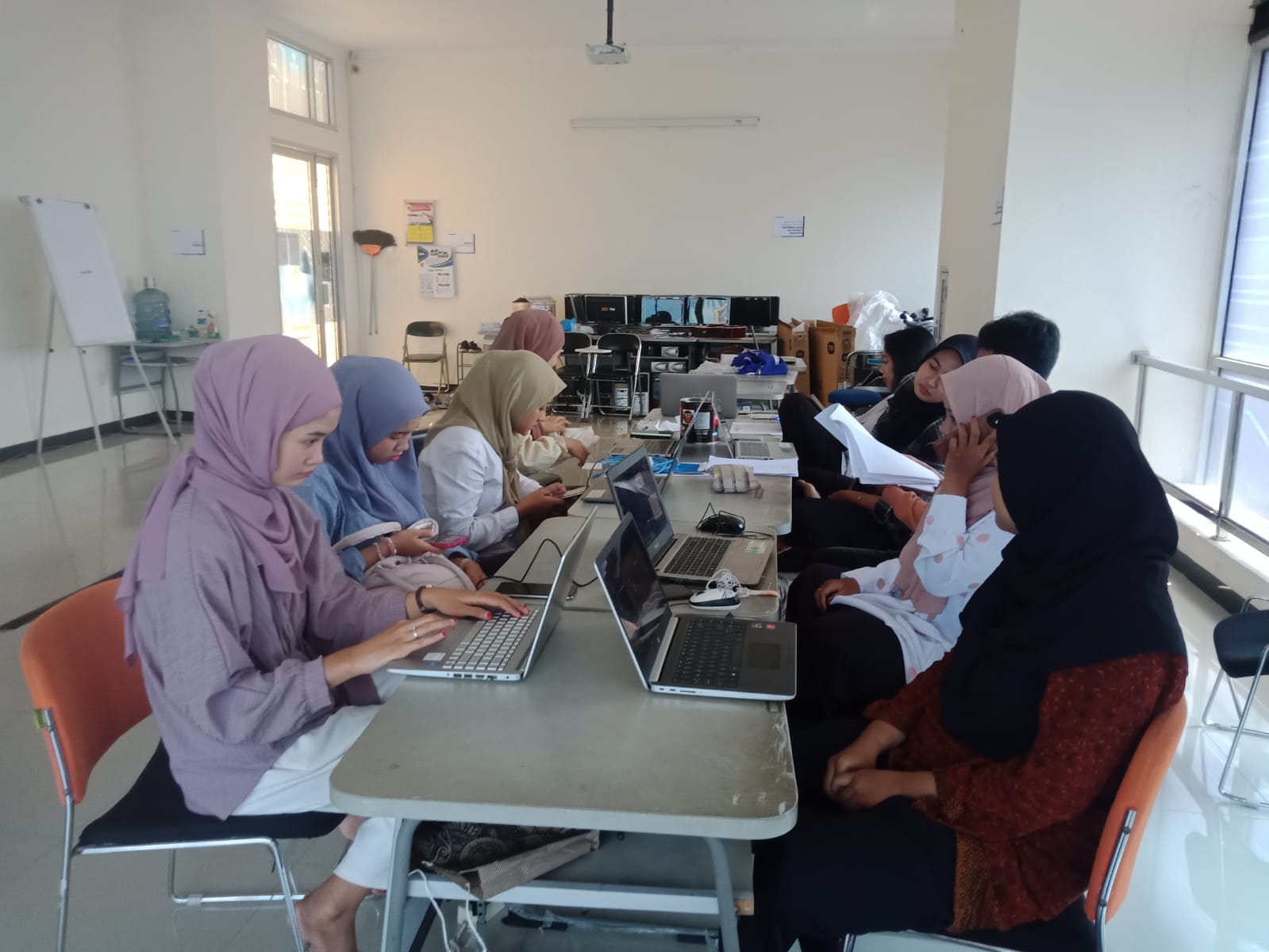 Crowd Detection Object Detection Dataset By Headdetection