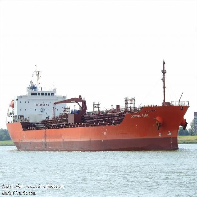 Ship2 Instance Segmentation Dataset by Eda