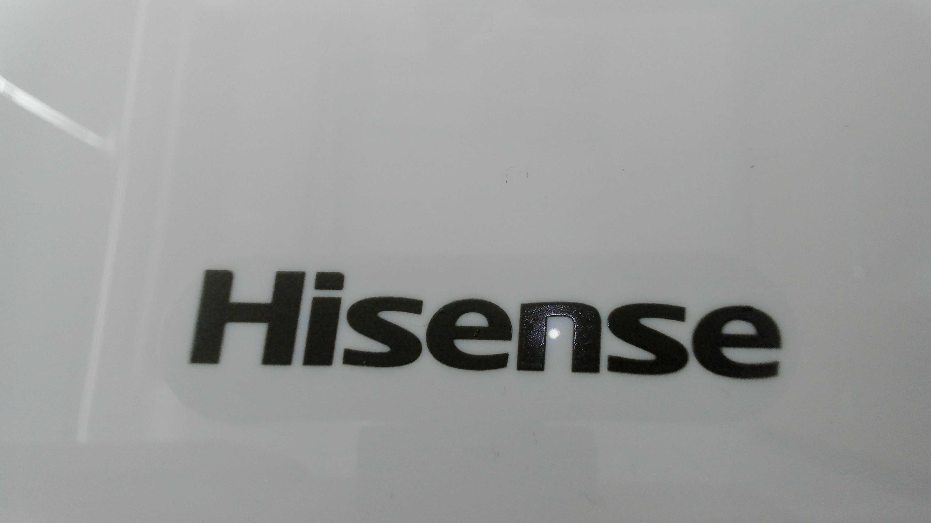 Screen Logo Object Detection Dataset and Pre-Trained Model by Mark Pollawat