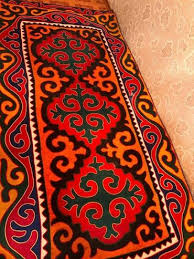 Ornament Identification - Roboflow Universe