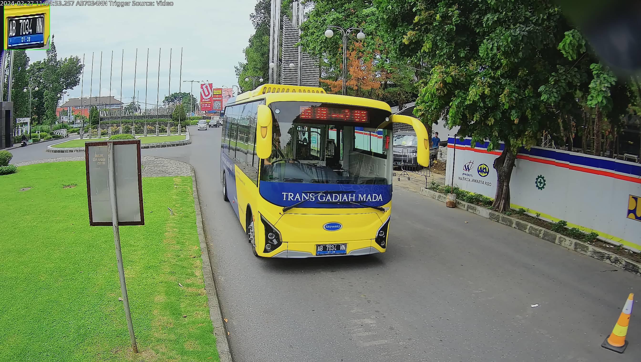 Vehicle Detection Object Detection Dataset And Pre Trained Model By Datains