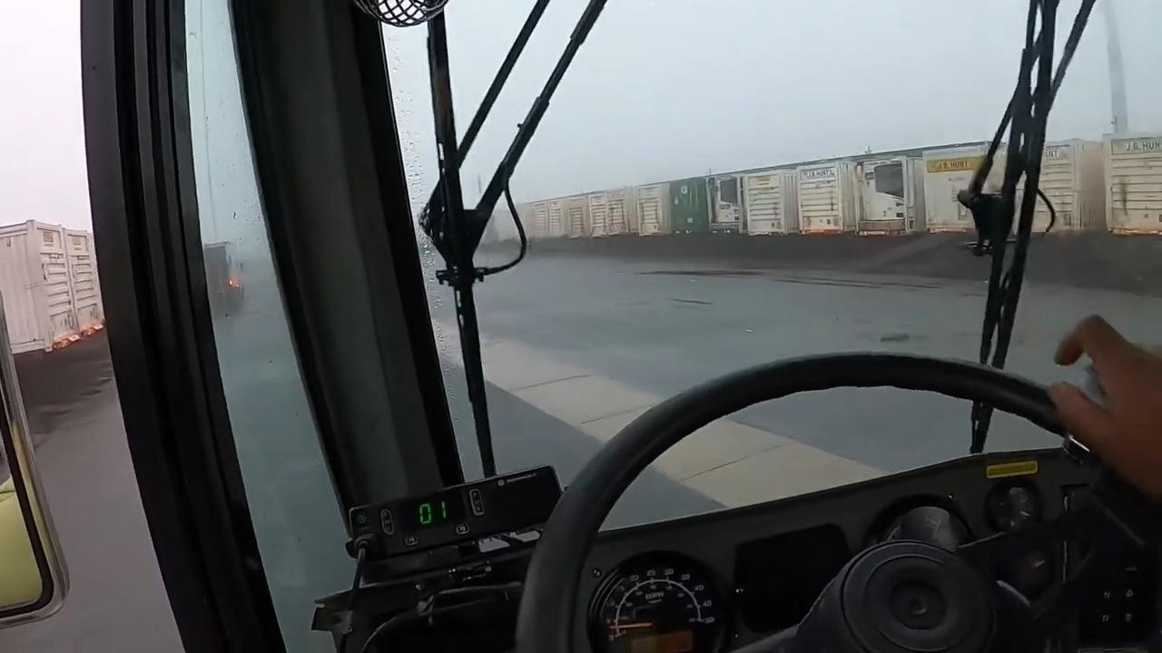 shipping-containers Object Detection Dataset by MID Construction AI