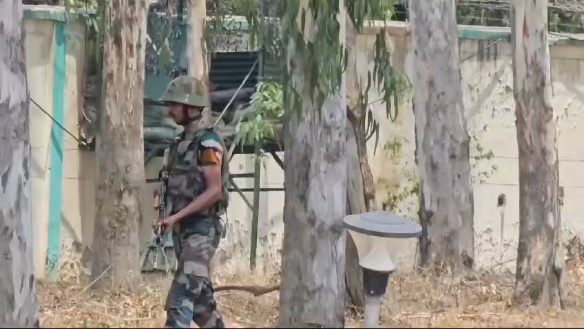 weapon detection Object Detection Dataset by kavin