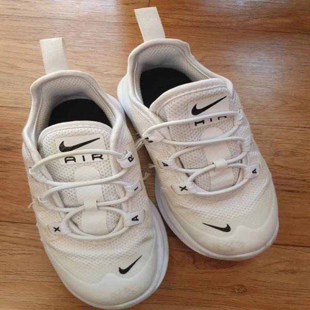 feet-counter Object Detection Dataset by feetlegs