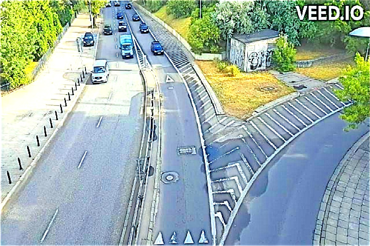 Group 13 Car Classification Object Detection Dataset and Pre-Trained Model by Data Science