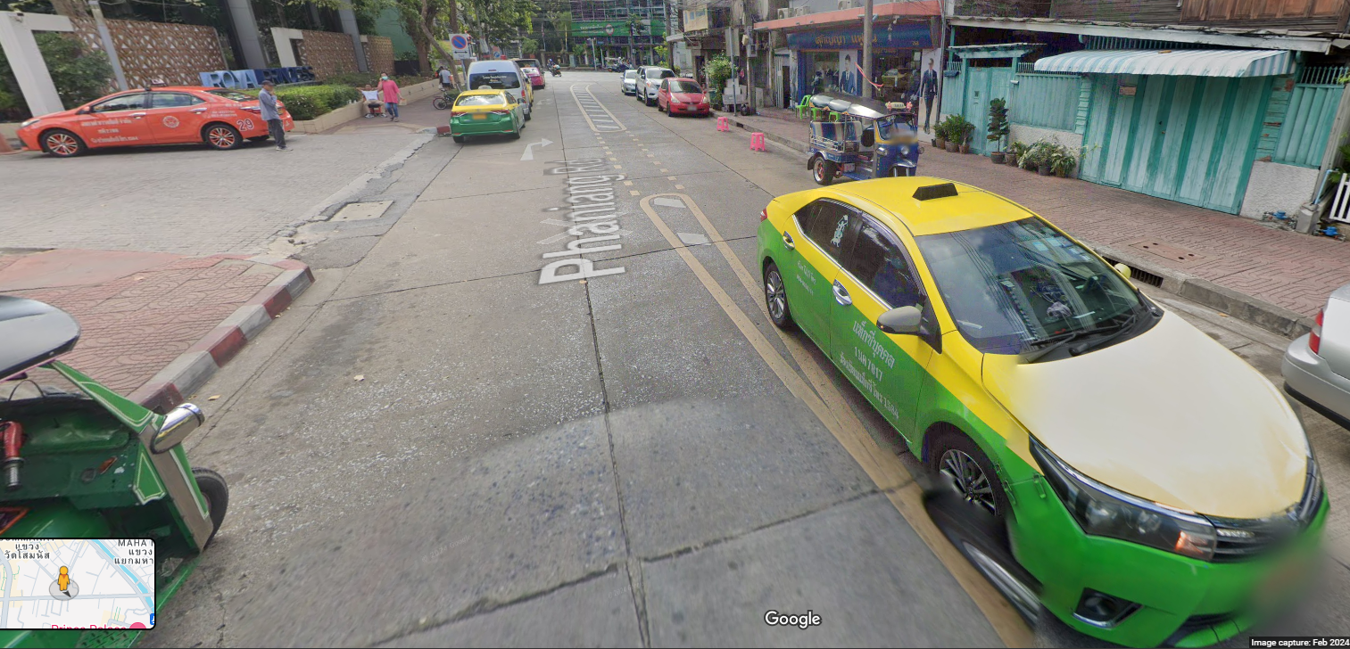 Vehicles and Barriers detection Object Detection Dataset by ComputerVision