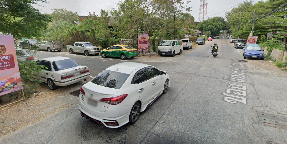 Vehicles and Barriers detection Object Detection Dataset by ComputerVision