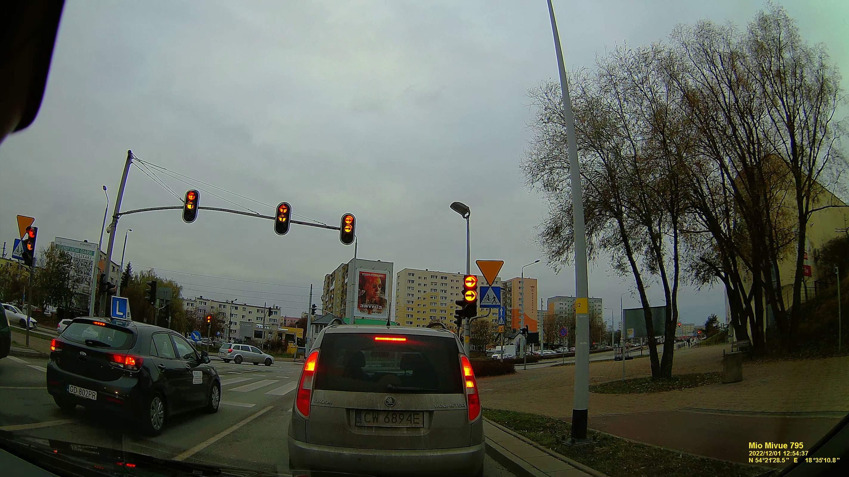 Horizontal road signs Instance Segmentation Model by Anna Winiewska