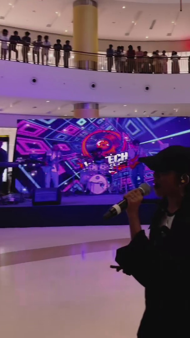 crowd management segmentation Instance Segmentation Dataset by major