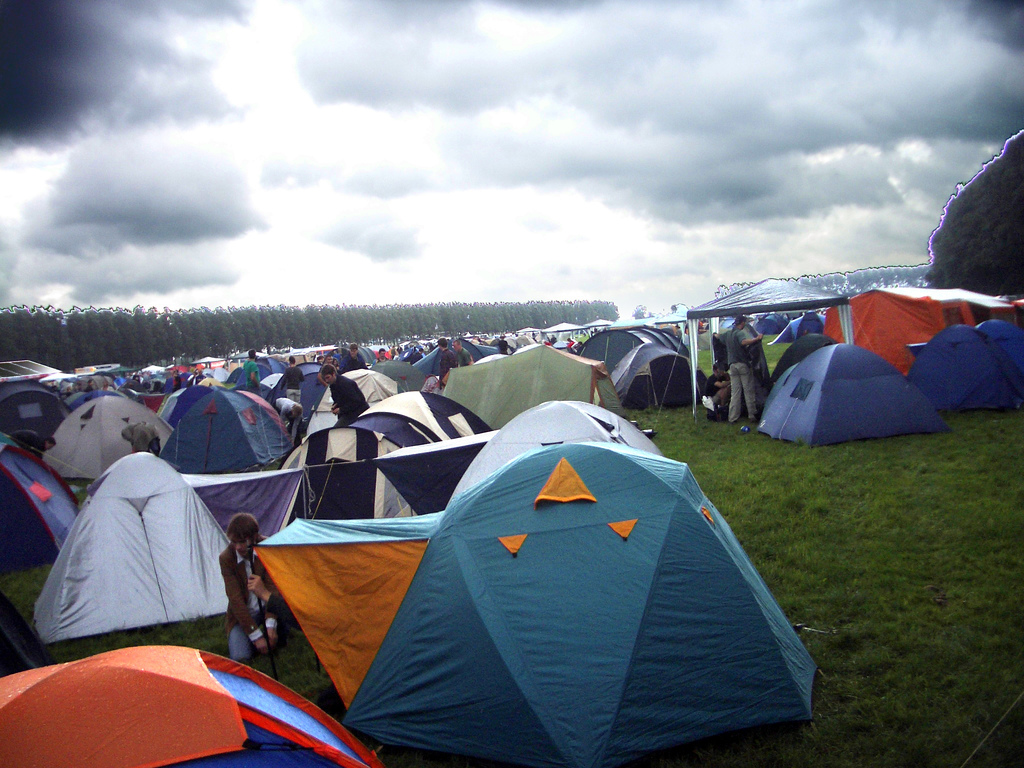 Tent Track - Roboflow Universe