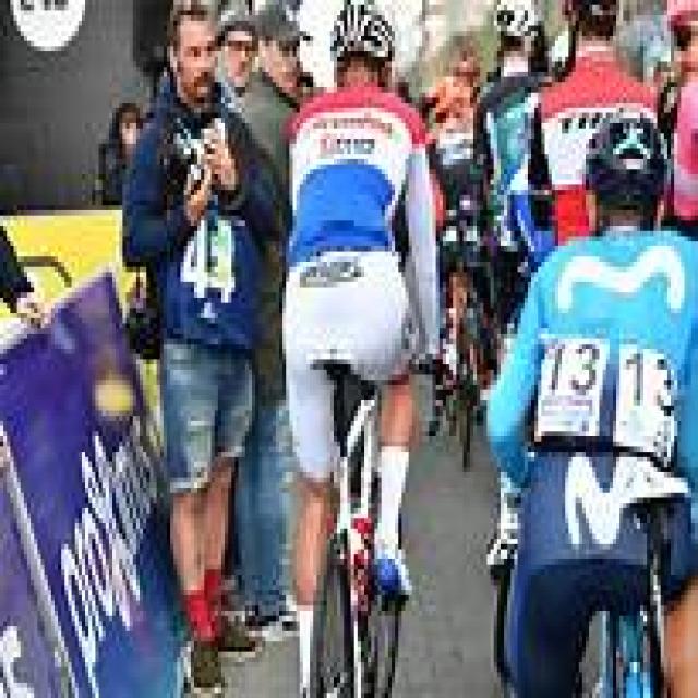 broken scrren - Roboflow Universe