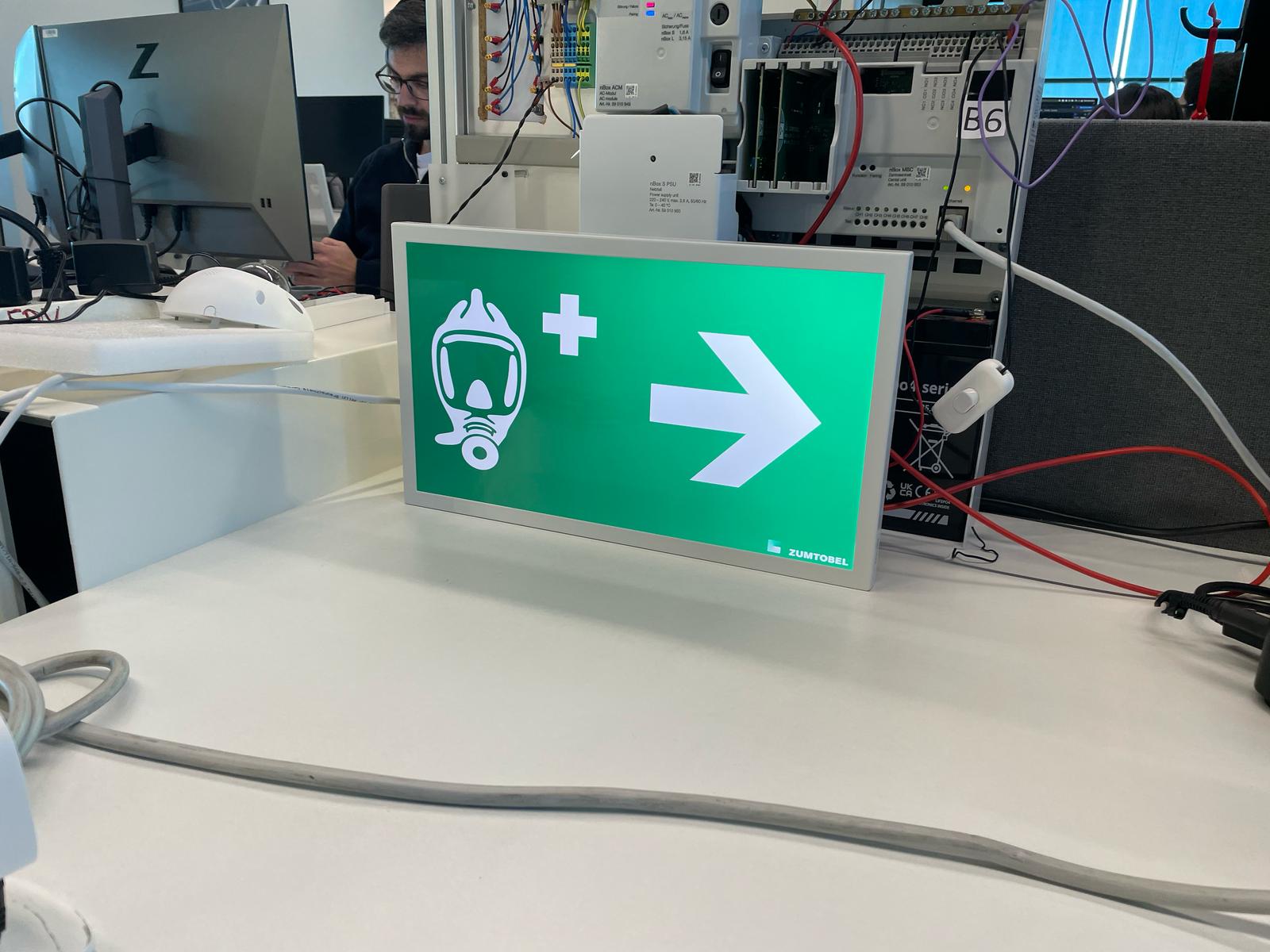 Symbol/Arrow Identifier Instance Segmentation Dataset by SingDetector