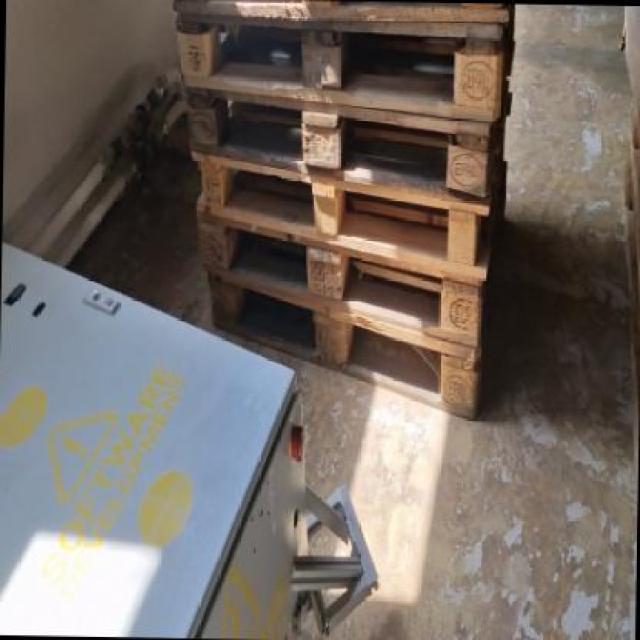 pallet Object Detection Dataset by convcoco2yolo