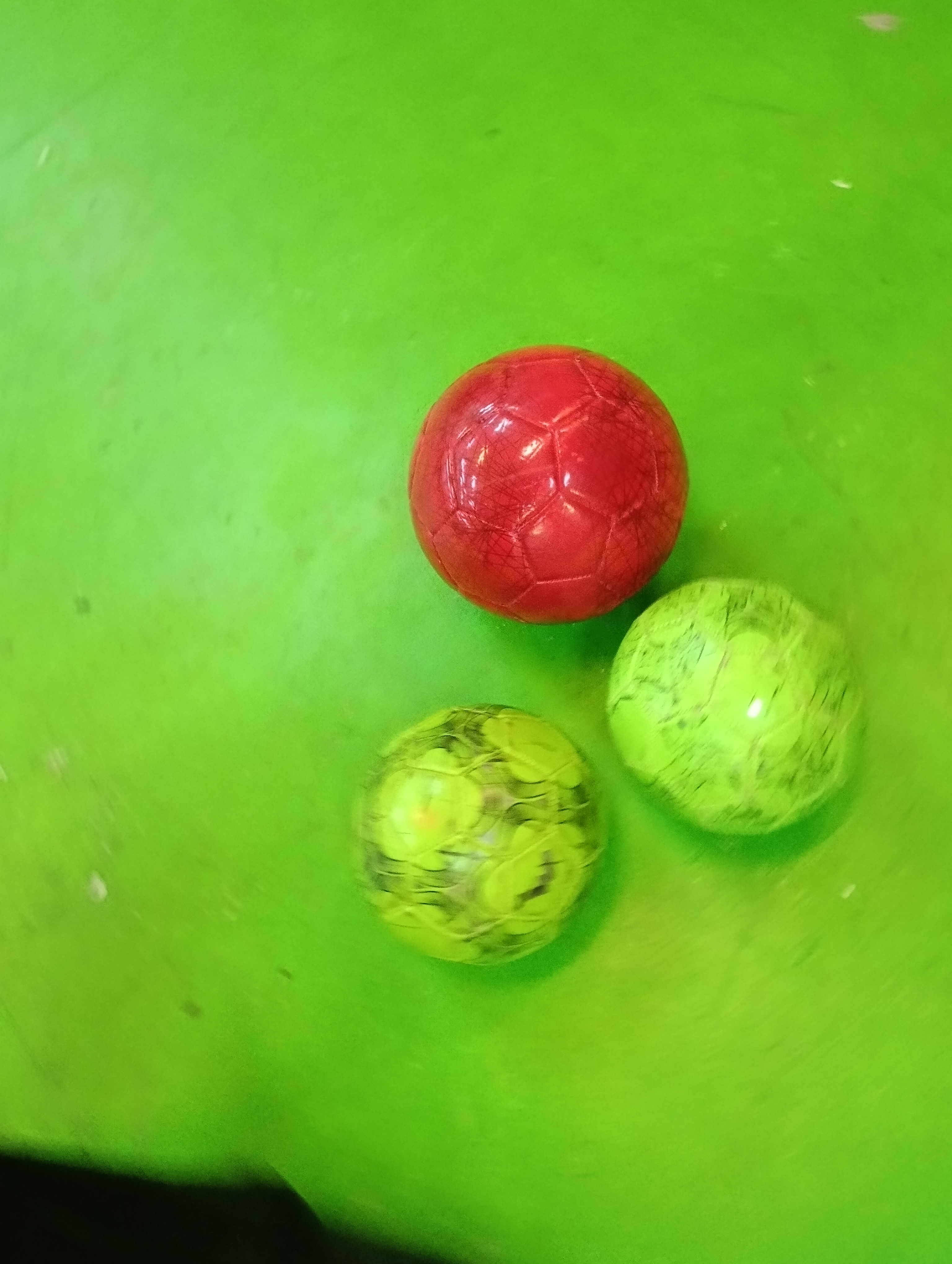 ball_detect Object Detection Dataset by Apil Chaudhary