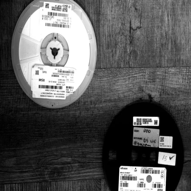 Barcode Instance Segmentation Dataset by Barcode Recognition