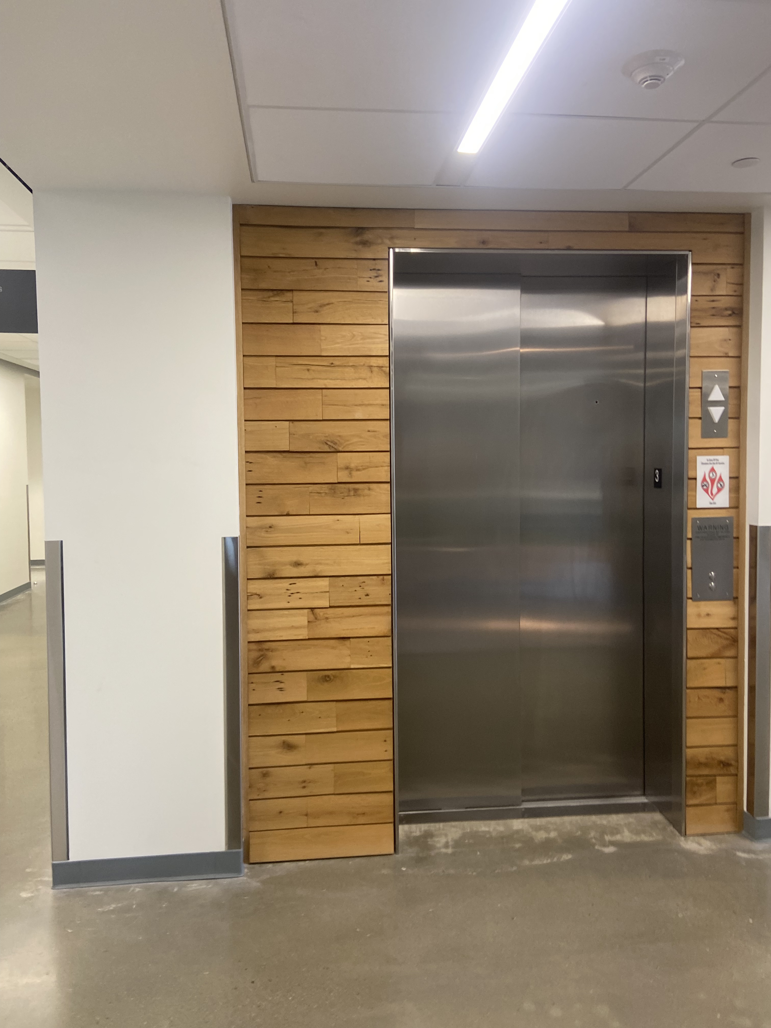 Door Recognition - Roboflow Universe