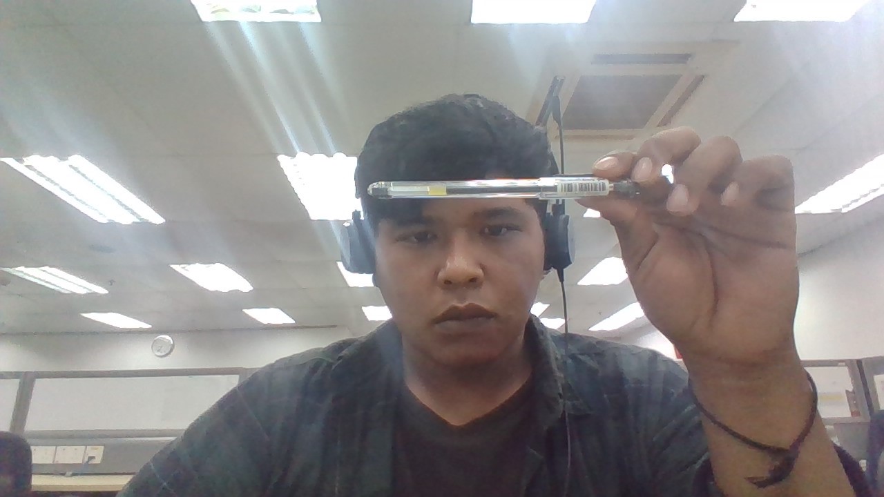 PEN Object Detection Dataset by yoloV10