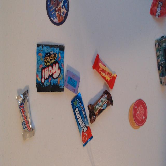 Candy Object Detection Dataset by workenv