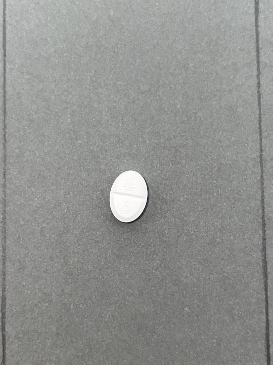 Pill detection test - Roboflow Universe