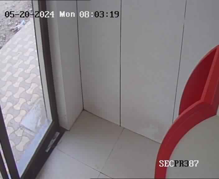 Shutter Down Object Detection Dataset by Housekeeping