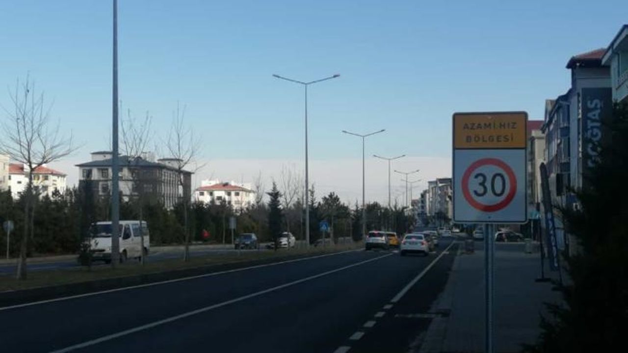 Traffic Sign Detection Object Detection Dataset And Pre Trained Model By Computer Vision