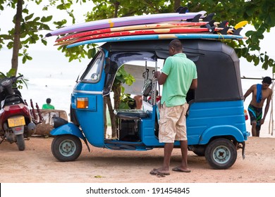 vehicle_dectection Object Detection Dataset by adagen