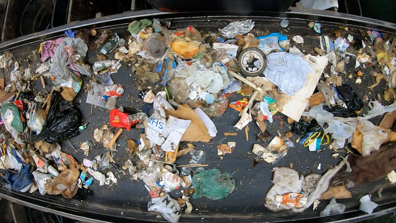 Mixed Waste Object Detection Model by V Wong