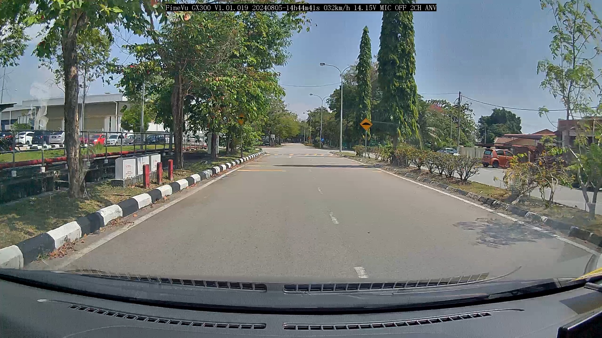 Speed Bump - High Light Object Detection Dataset by Meloy