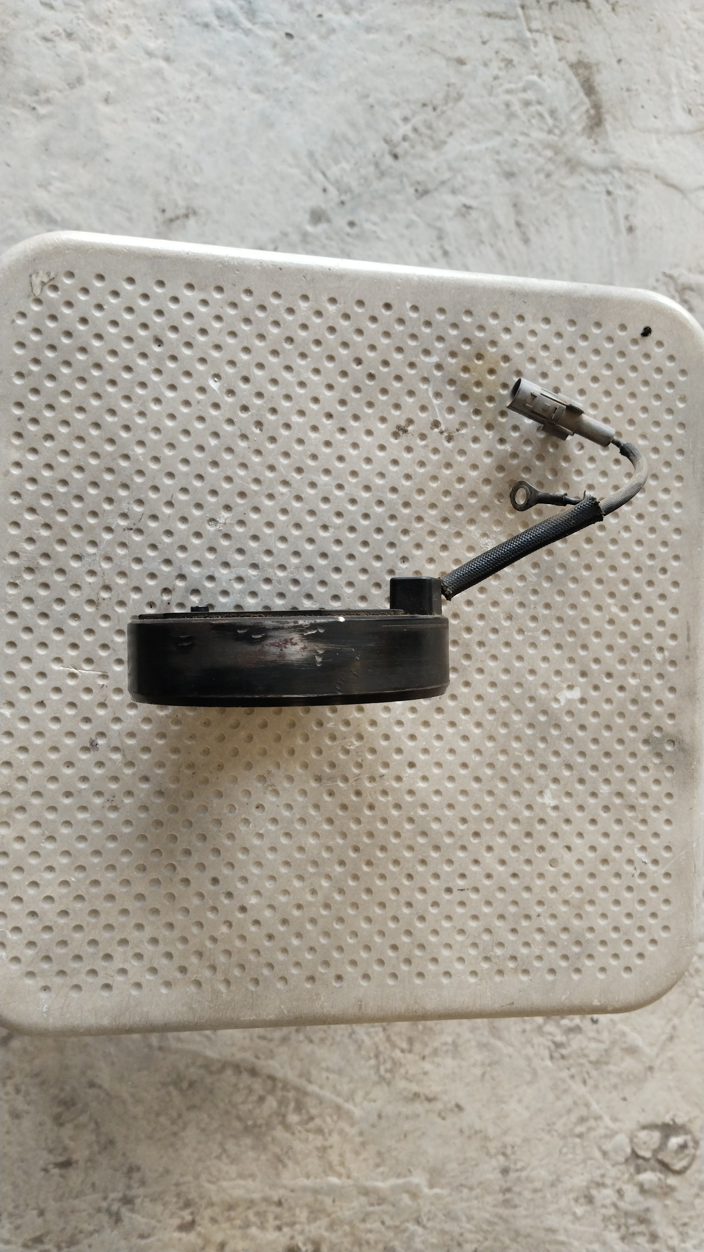 Vehicle E-waste Object Detection Model by Jutepestdetection