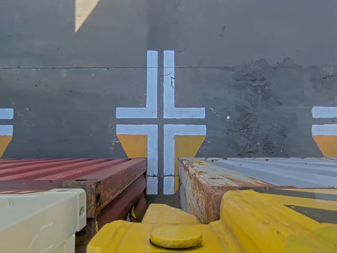 corner Instance Segmentation Dataset and Pre-Trained Model by 123