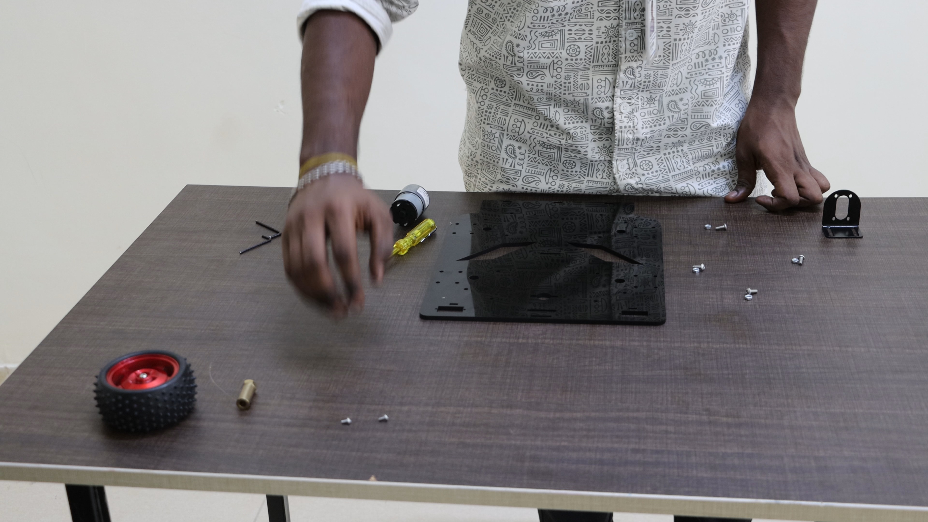 assembly_line_monitor Object Detection Dataset and Pre-Trained Model by assemblylinemonitoring