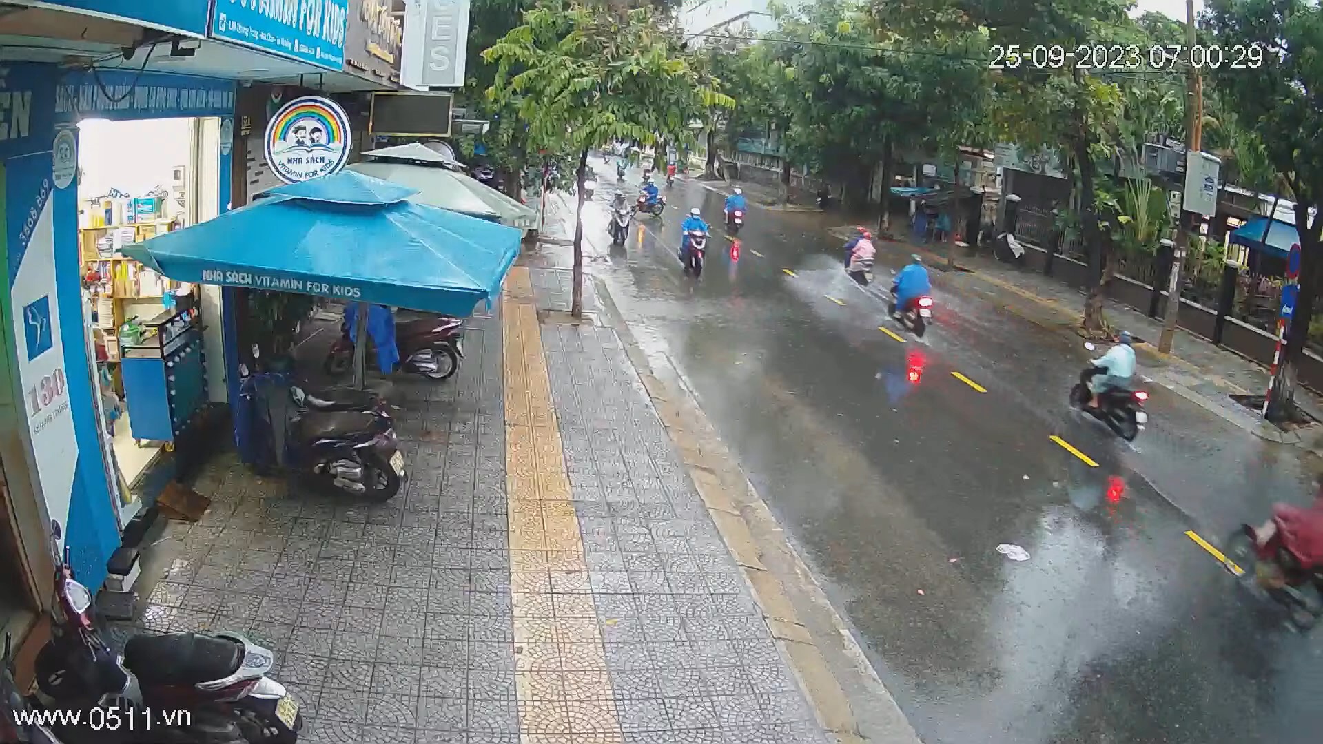 traffic-flow-counting Object Detection Dataset by graduation project