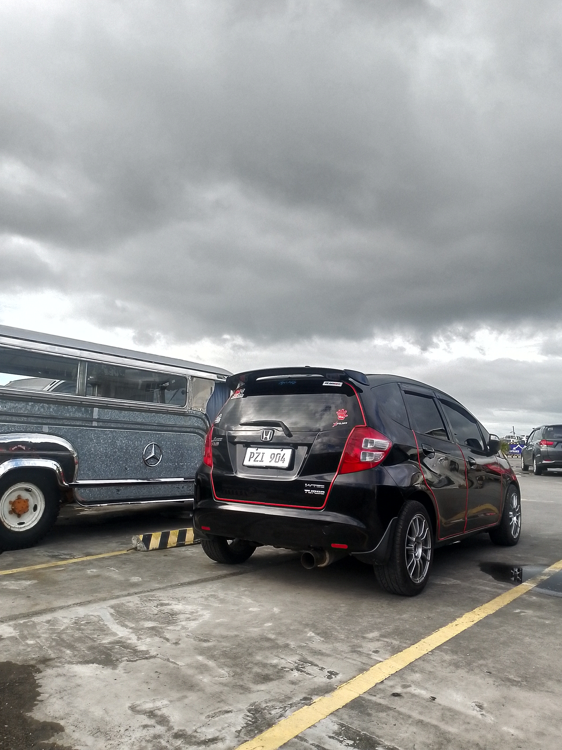 Plate Number Detection Object Detection Dataset by LicensePlateRecognition