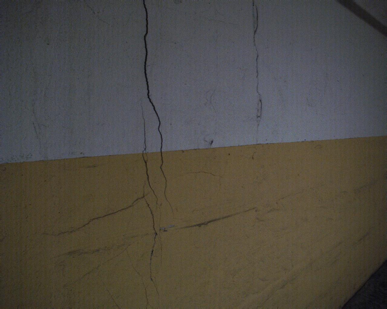 Crack_detection_clone Object Detection Dataset and Pre-Trained Model by ...