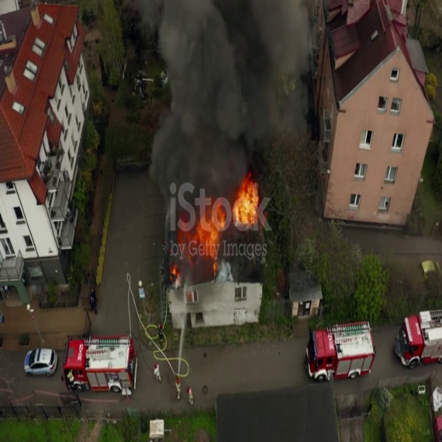 fire and smoke Instance Segmentation Dataset by Defect Detection