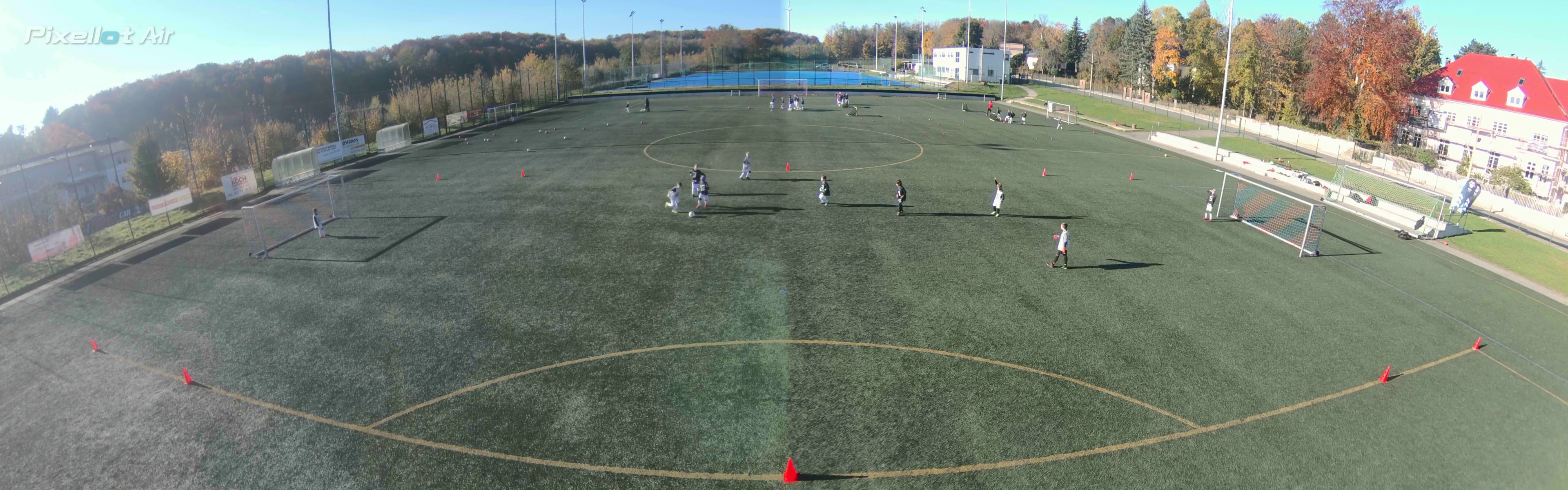 Deep Learning Project (deep-learning-project-fu2pl) - Roboflow Universe