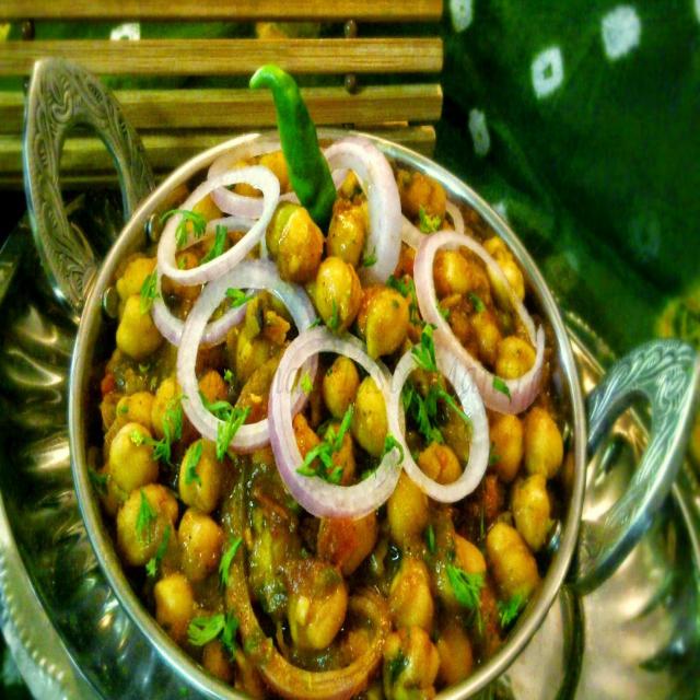 Food recognition Object Detection Model (v1, 2025-08-30 6:49pm) by Jothilakshmi