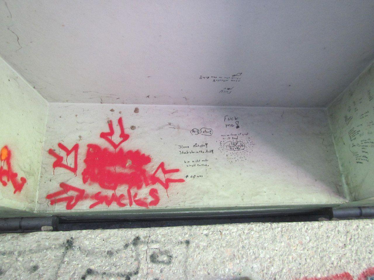 dacl10k_validation Instance Segmentation Dataset by ispedia