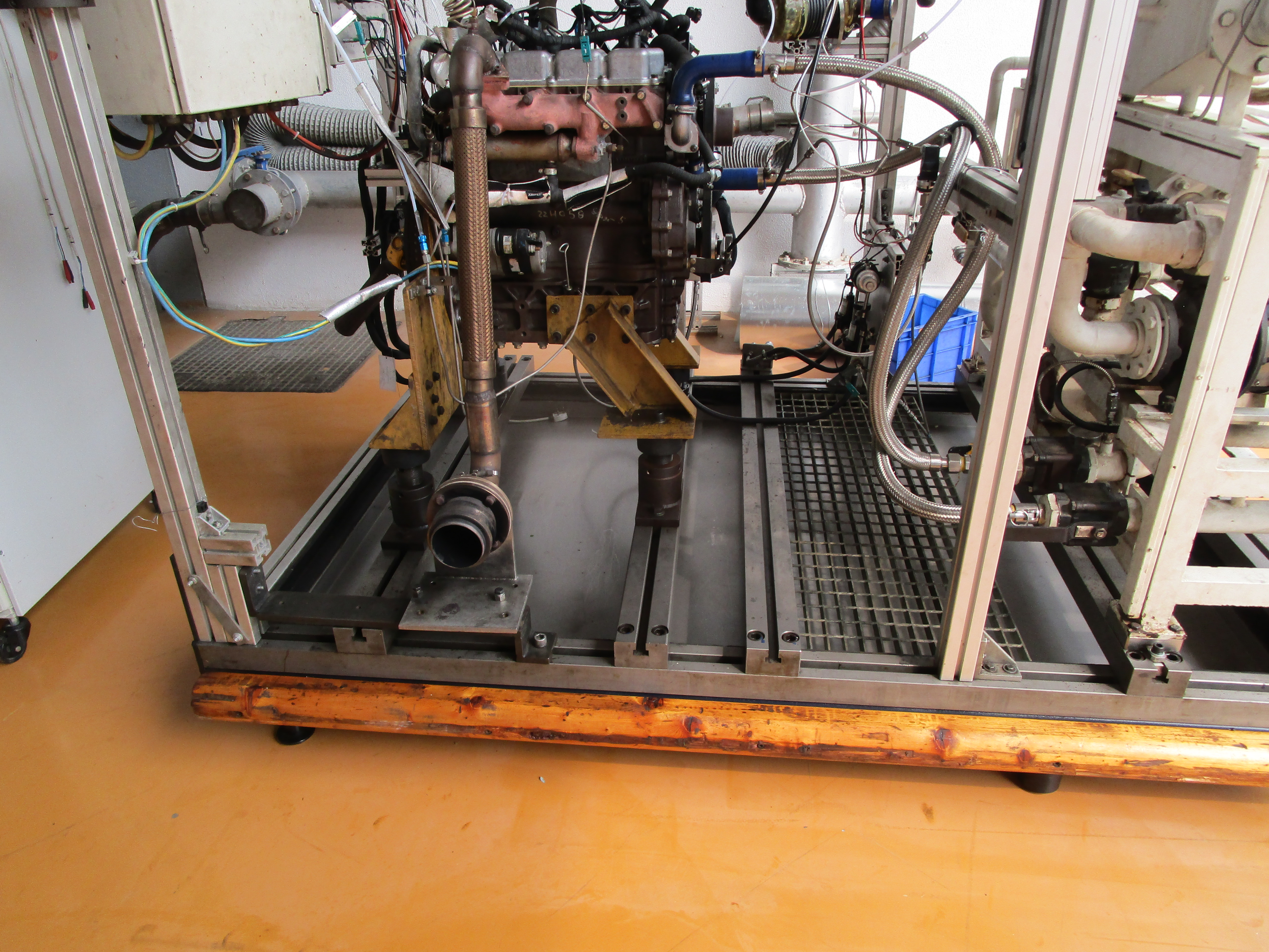 COLLENT OIL DETECTION Object Detection Model by ETW WORKSPACE