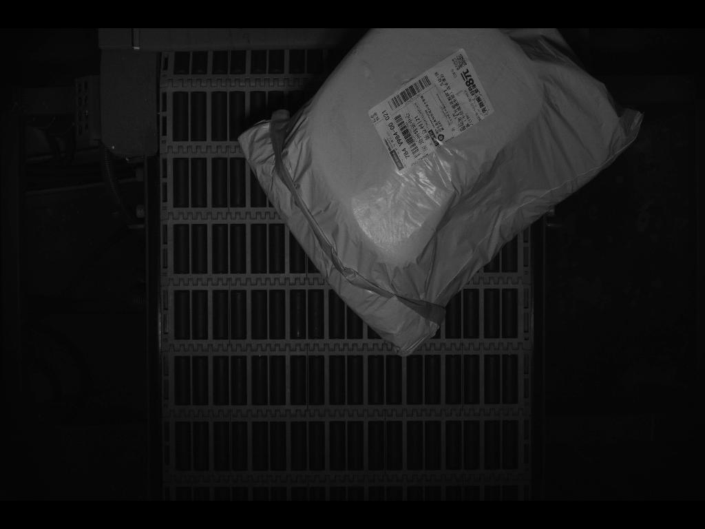 Label On The Package Detection Object Detection Dataset By Rollingsagas
