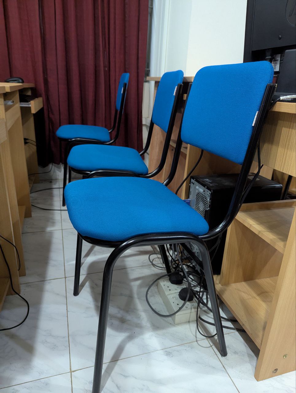 Lab 203 Chair Detection Object Detection Dataset by Task