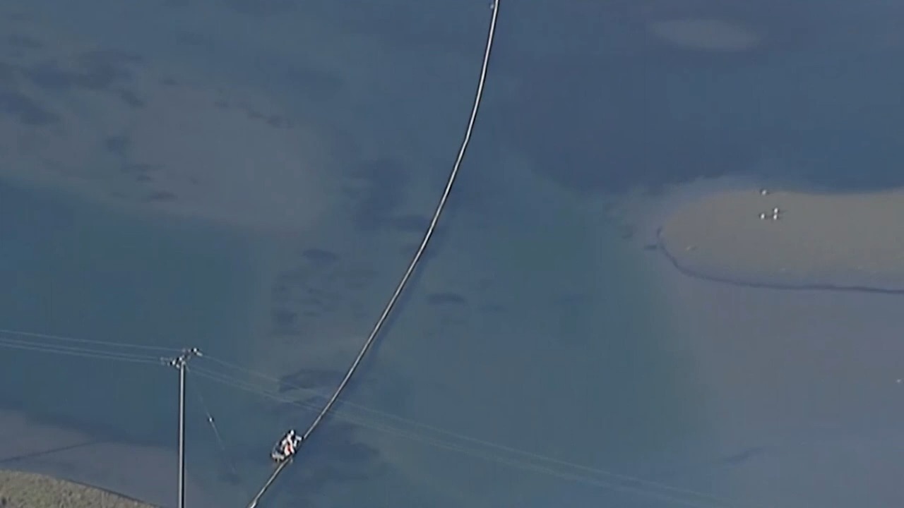Dynamic oil spill detection Object Detection Model by Use CASES